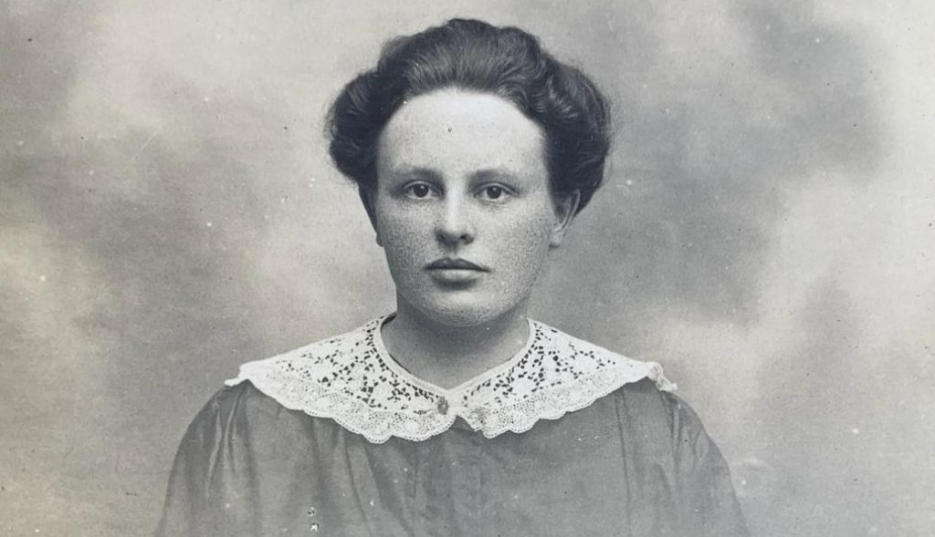 Guest post: Mary Edith Morris, 1887-1974 – Dotmoth